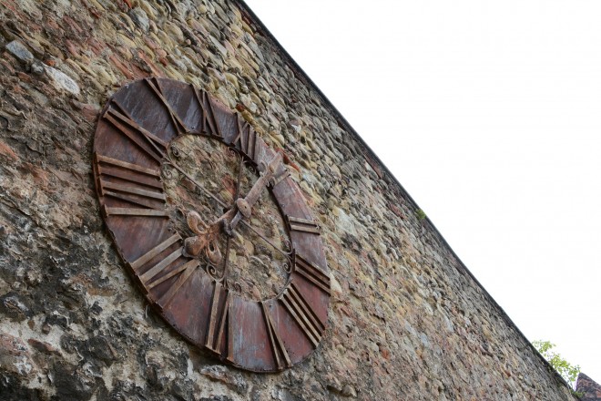 (FOTO) Stari sat pokraj zagrebačke katedrale: Trenutak kada je vrijeme ...