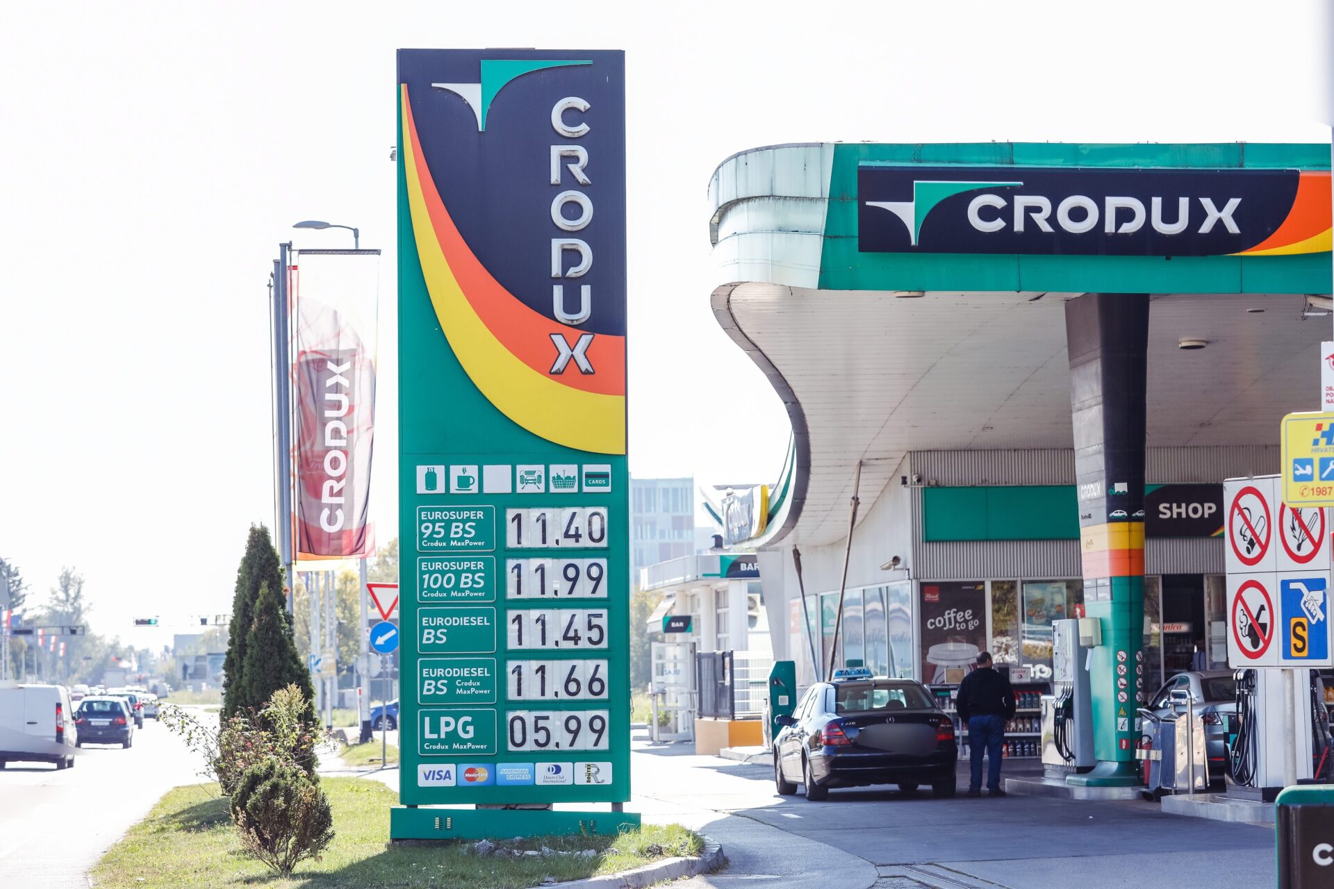 GNJEVNI NA VLADU! Crodux i Petrol se odlučili na drastičan potez: 'Ovo ...