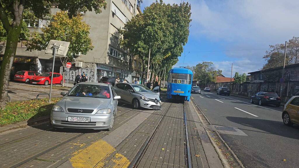 Sudar na Branimirovoj: Obustavljen promet tramvajima - Zagreb.info