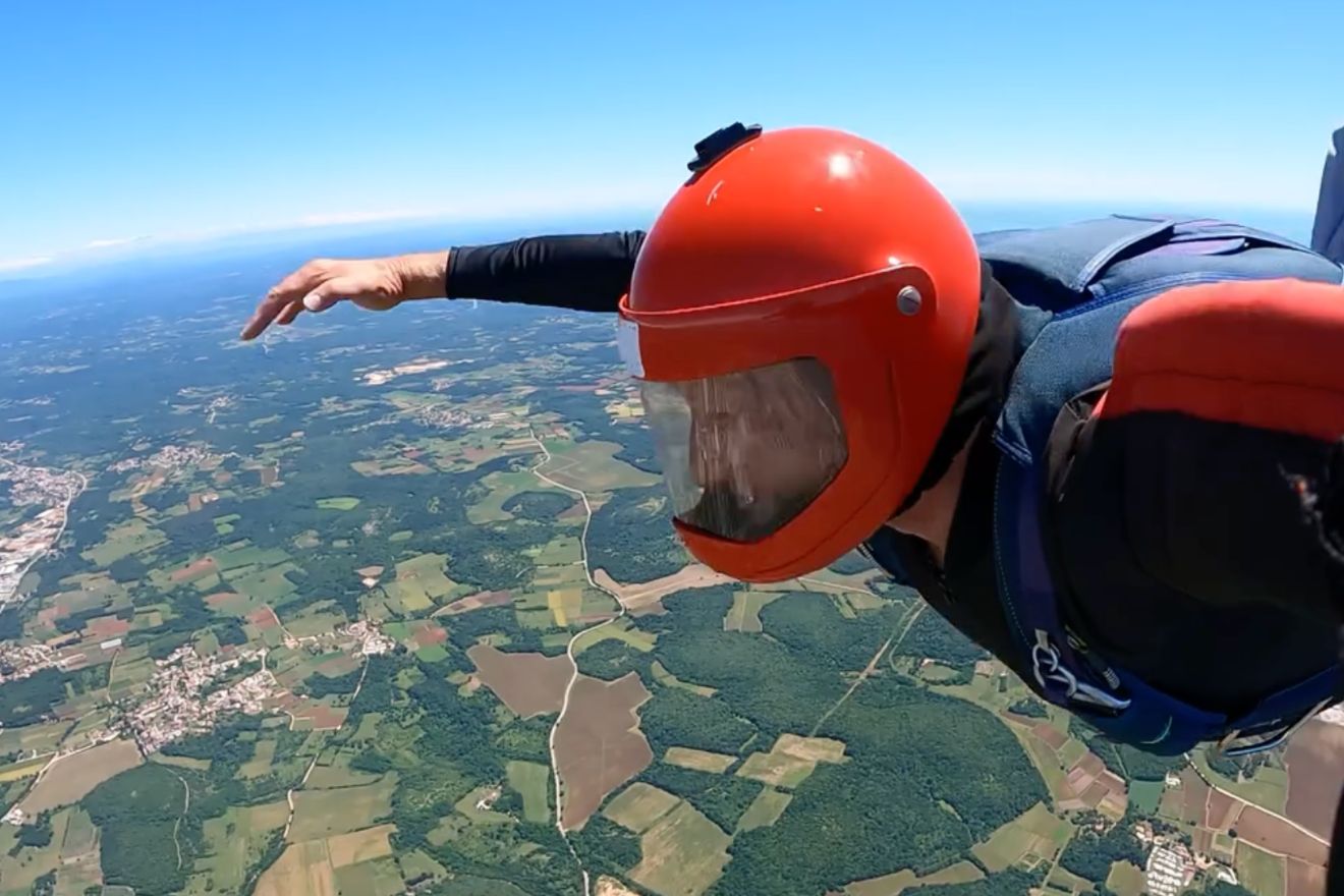 Hrvatski pilot skočio s padobranom, a onda su stvari krenile po zlu ...